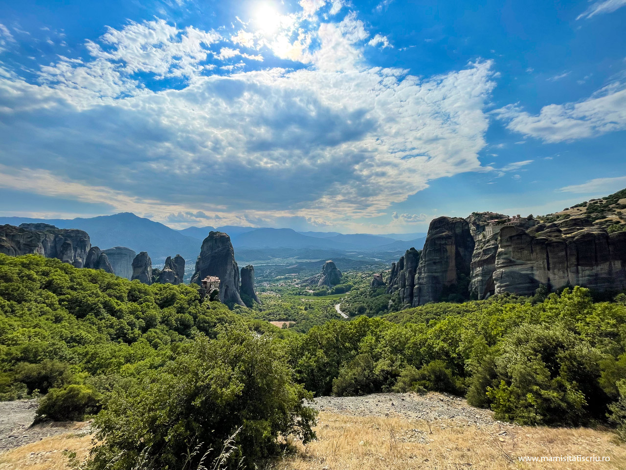 Meteora, un loc impresionant - Mami şi Tati scriu - Impreuna prin lume